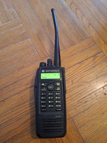 Radio Motorola UHF DP3601 DP3600 Motorola Mototrbo ok | eBay