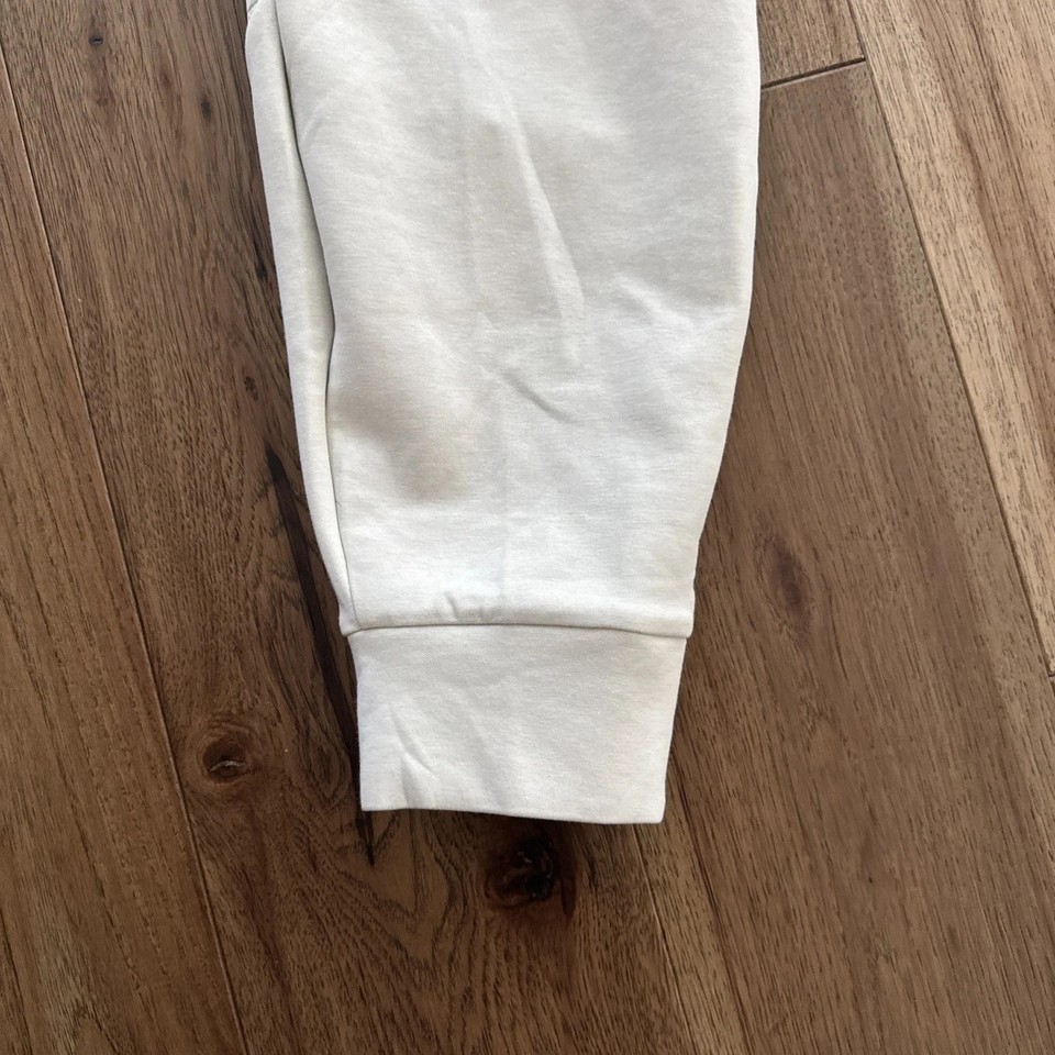 NWT Under Armour Mens Unstoppable Fleece Grid Joggers 1386544-110 $110 ...