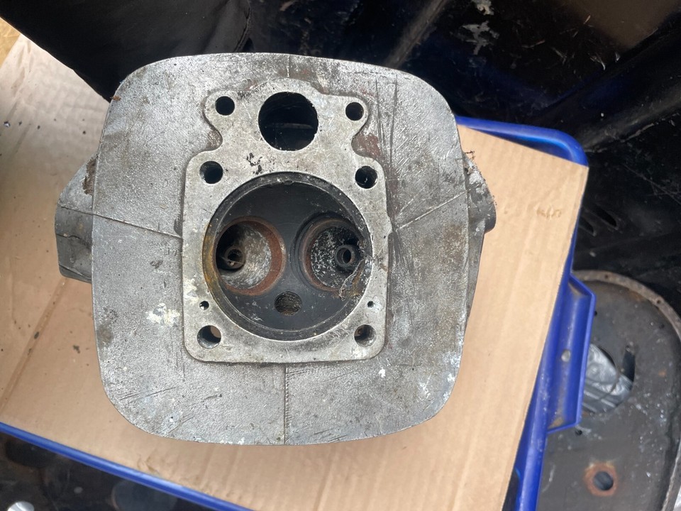 BSA B25 Triumph T25 Cylinder Head | eBay