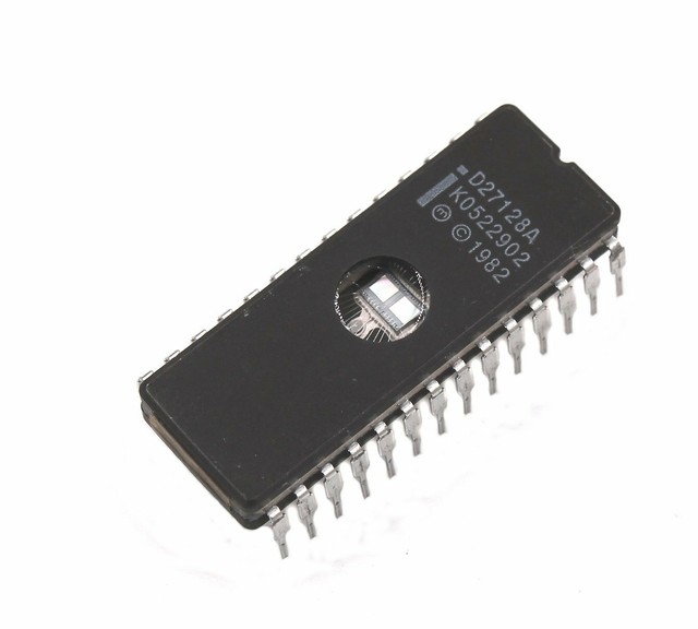 Lot of 2 Intel 27128 28 PIN CERAMIC DIP EPROMS USED Tested Vintage | eBay