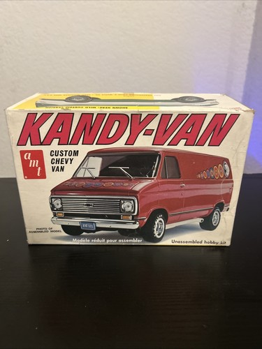 AMT 1:25 Scale Kandy-Van Custom Chevy Van Model Kit #T246 New Sealed ...