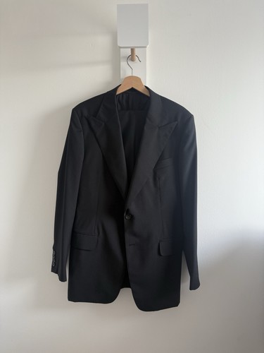 Tom Ford for Gucci black men’s suit. Size IT52 (42R chest / 32R waist ...
