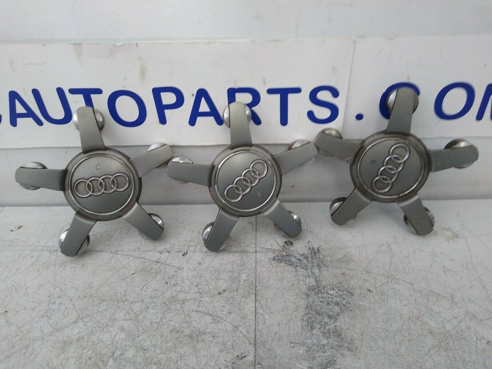 2007-2015 Audi Q7 4L0 601 165 D Factory OEM Center Wheel Lug Hub Cap ...