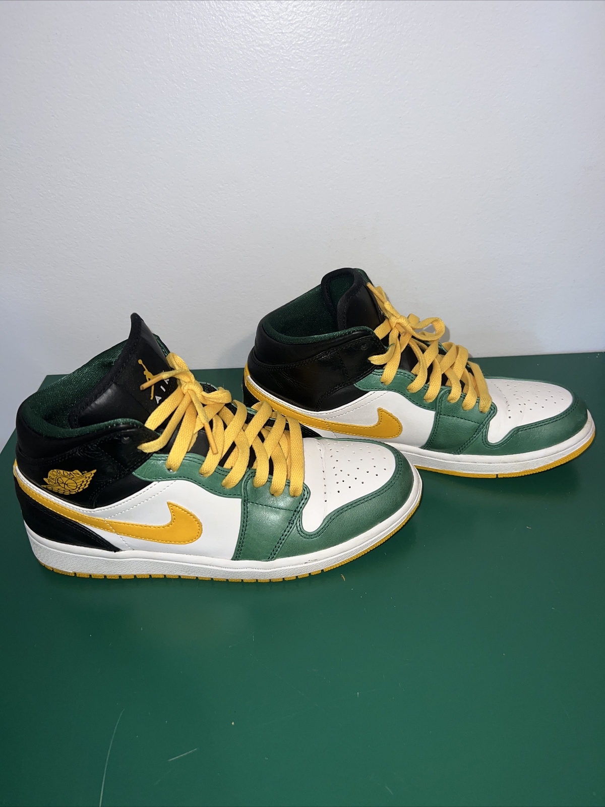 Nike Air Jordan 1 Seattle Super Sonics Men's Size 8 U… - Gem