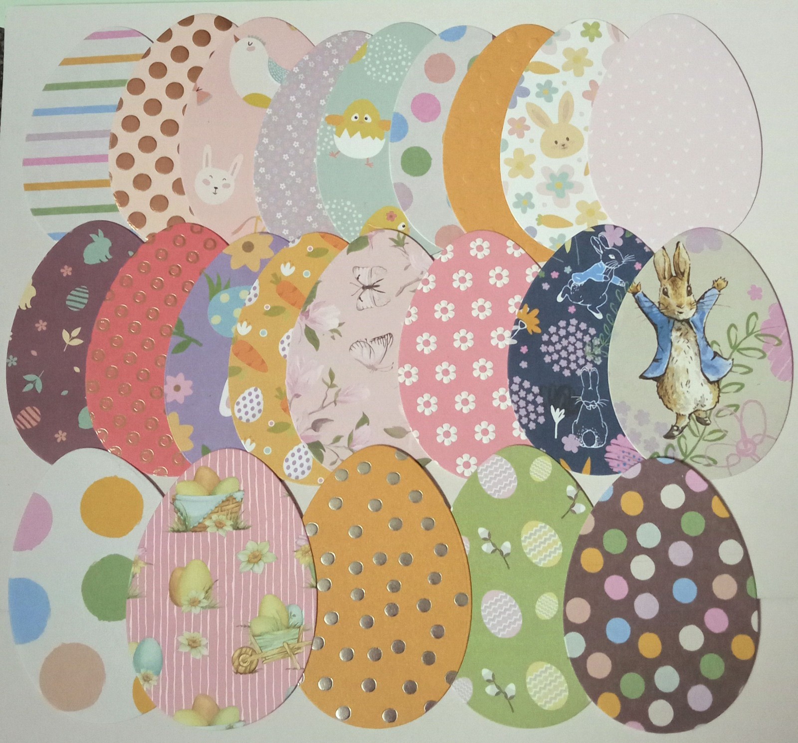 22 Easter Eggs Pattern Mix Card Shapes Craft Making Scrapbooking ...