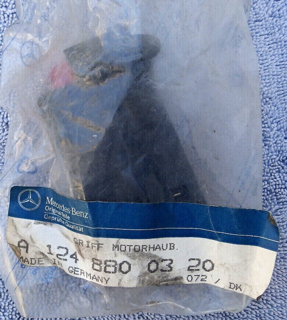 Mercedes-Benz B W246 Bonnet Release Pull Handle A1248800320 OEM for ...