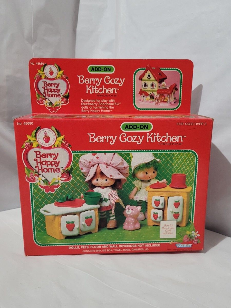 Strawberry Shortcake Play Kitchen