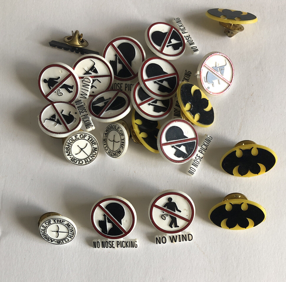 Set Of 18 Funny Lapel Pins * 4 Kinds - Great For Parties, Icebreakers ...