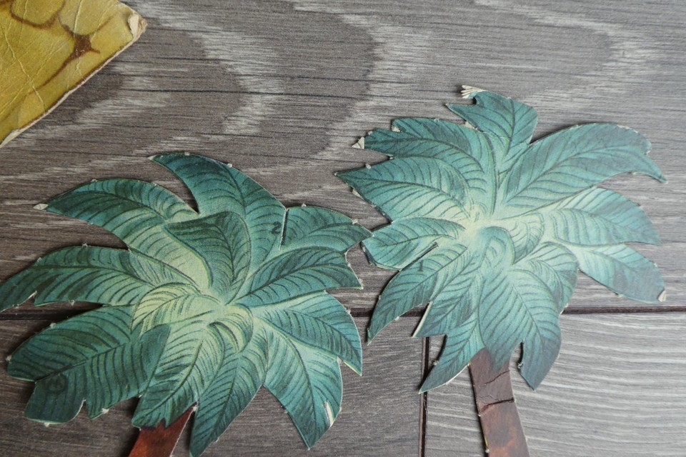 VINTAGE CHRISTMAS DECORATIONS CARDBOARD NATIVITY SCENE 3 WISE MEN ANGEL ...