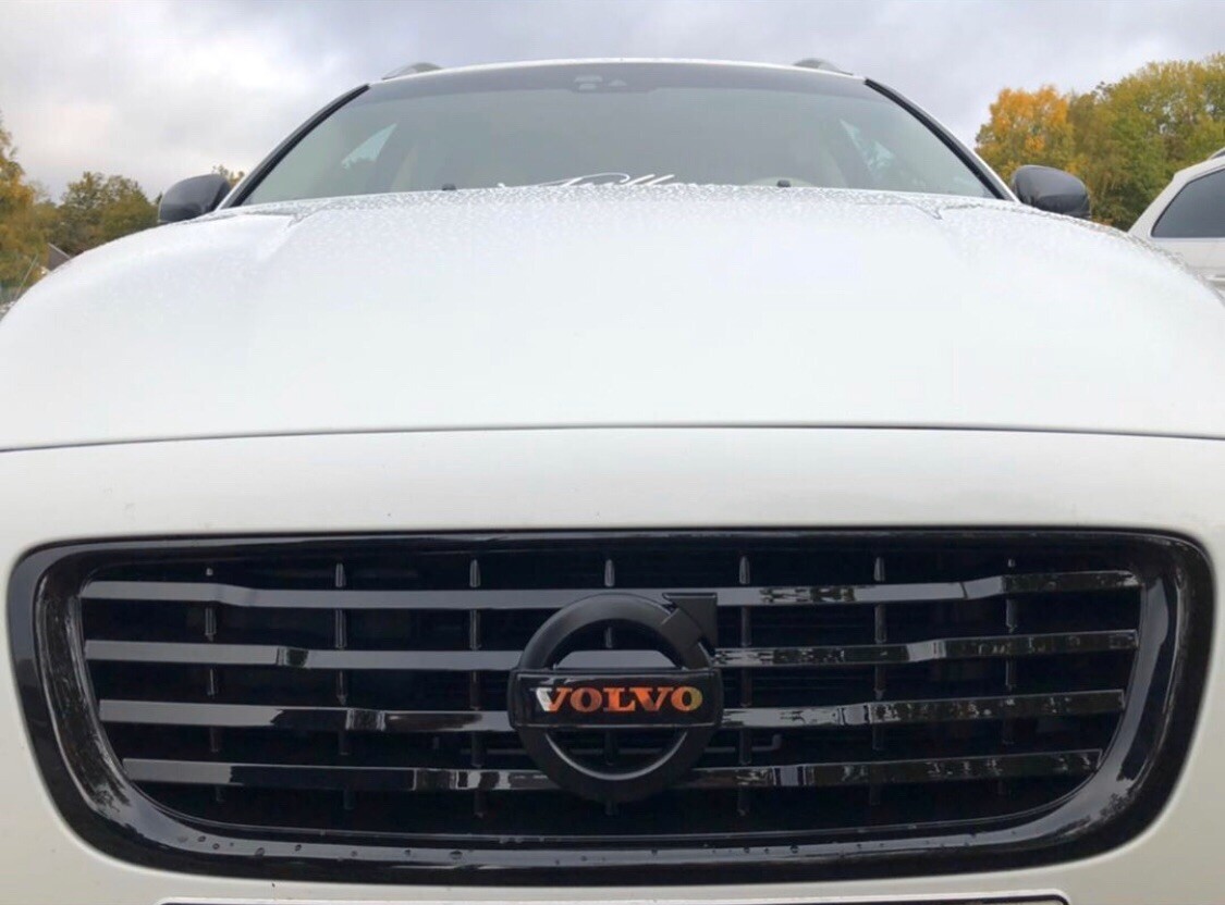 BLACK 115mm VOLVO Grill Badge Emblem Decal C30 S40 V50 S60 S80 C70 V70 ...