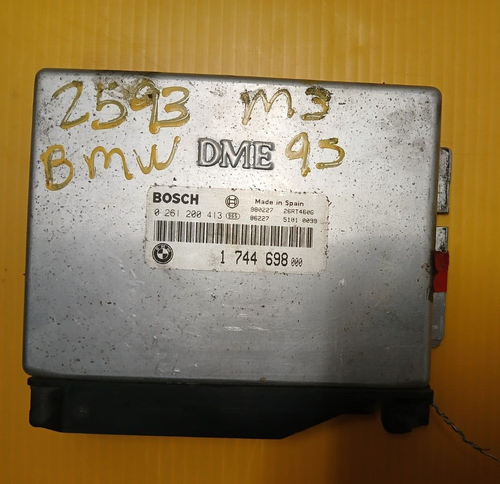 1744698 BMW M3 525i 325i 1993-1995 Engine Control Unit ECU Module ...