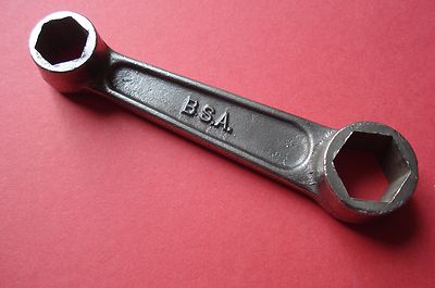 BSA B.S.A. MOTORCYCLE SPANNER WRENCH INC 15-832 BOX TOOL KIT VINTAGE | eBay