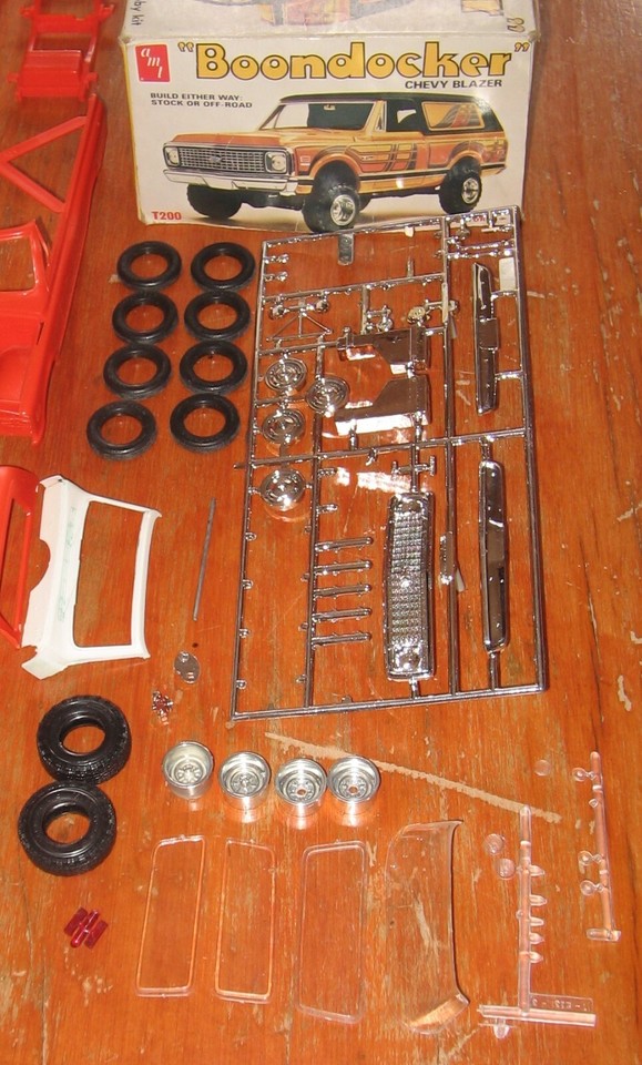 AMT Boondocker Chevy Blazer Kit # T200 Unbuilt (Broken W/S Frame ...
