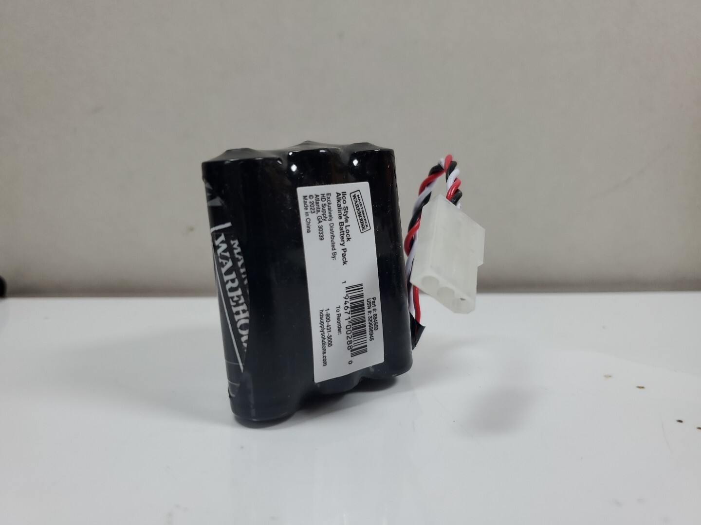 Ilco Style Electric Lock Alkaline Battery Replacement Pack 9V 100-0130 ...