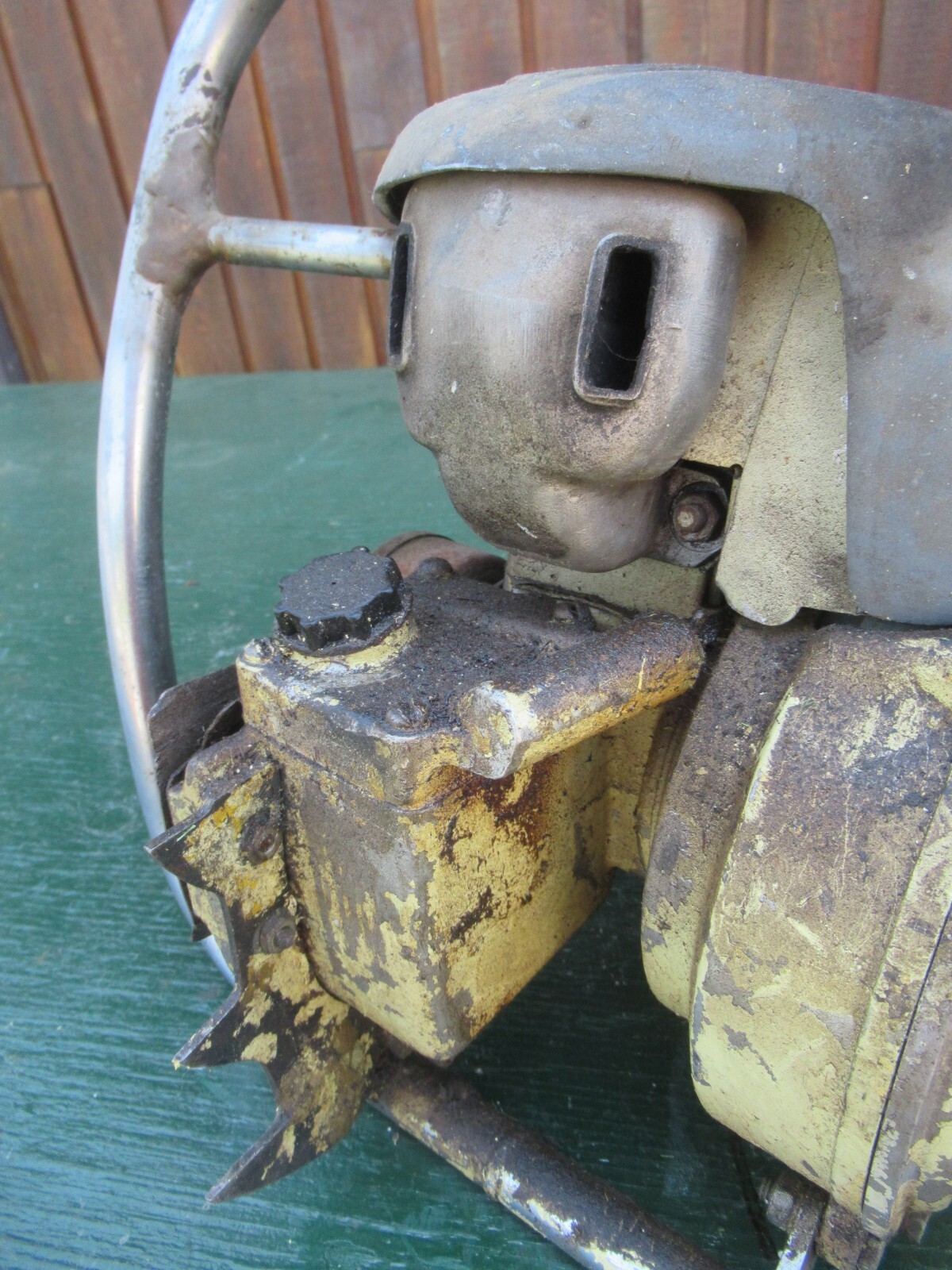 Vintage PIONEER IEL Chainsaw Chain Saw with Log Spike | eBay