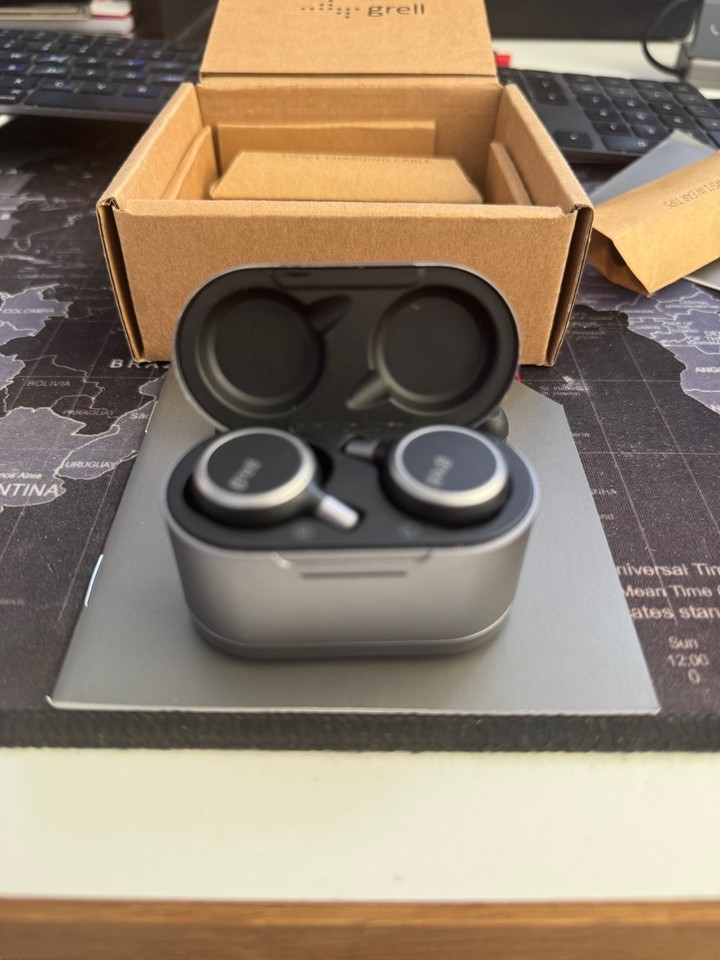 GRELL TWS/1 Wireless In-Ear- Headphones - wie neu! von Axel Grell ...