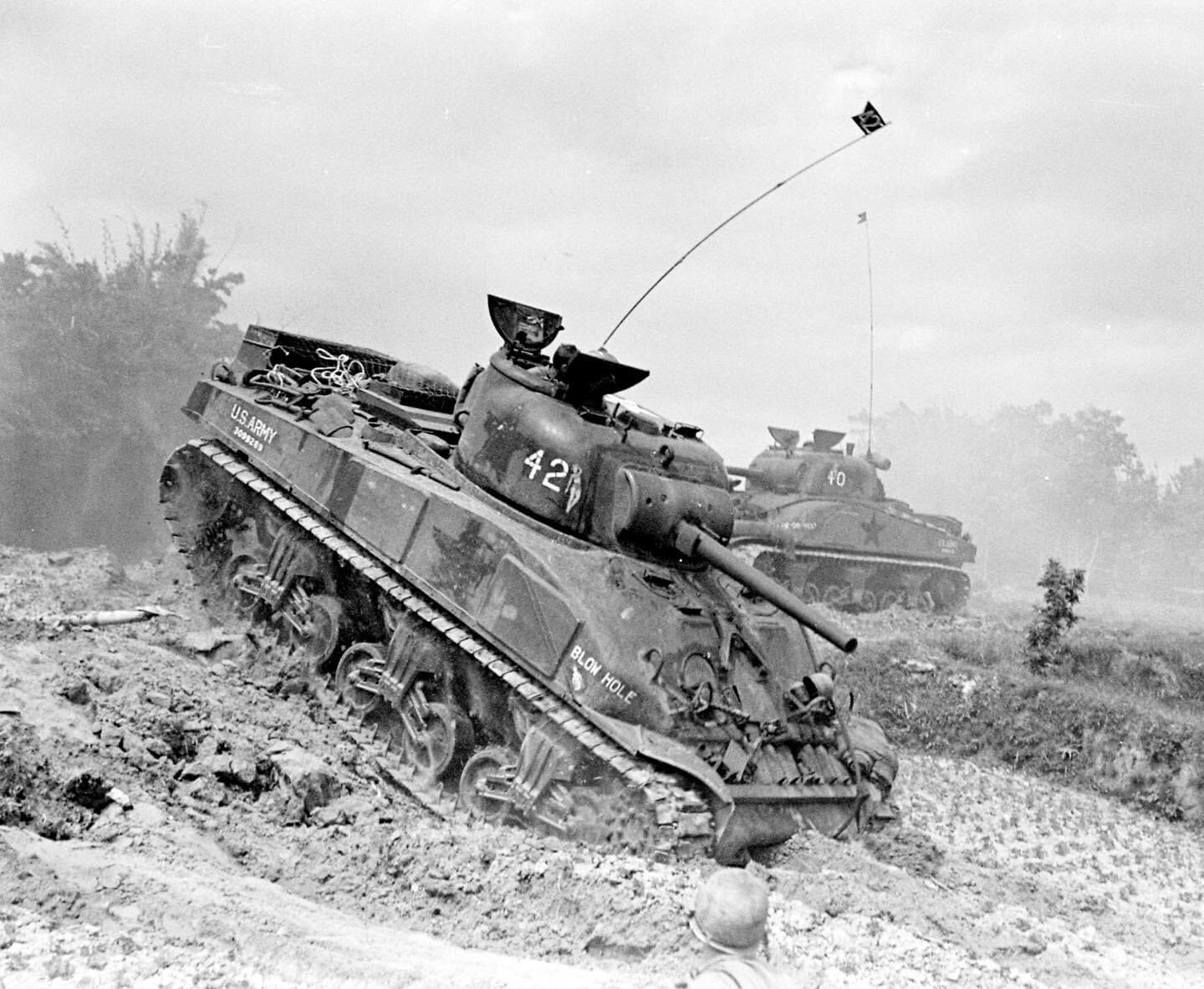 WW2 WWII Photo World War Two / US Army M4 Sherman on Okinawa April 1945 ...