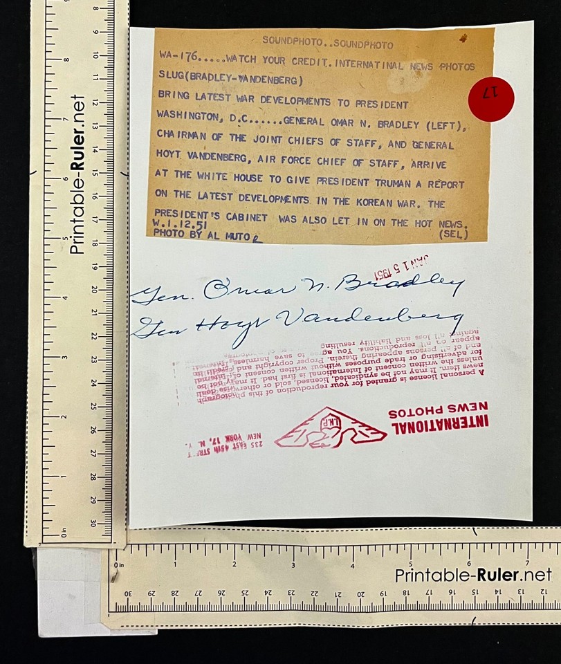 1951 General Omar Bradley Hoyt Vandenberg Bring War Updates VTG Press ...