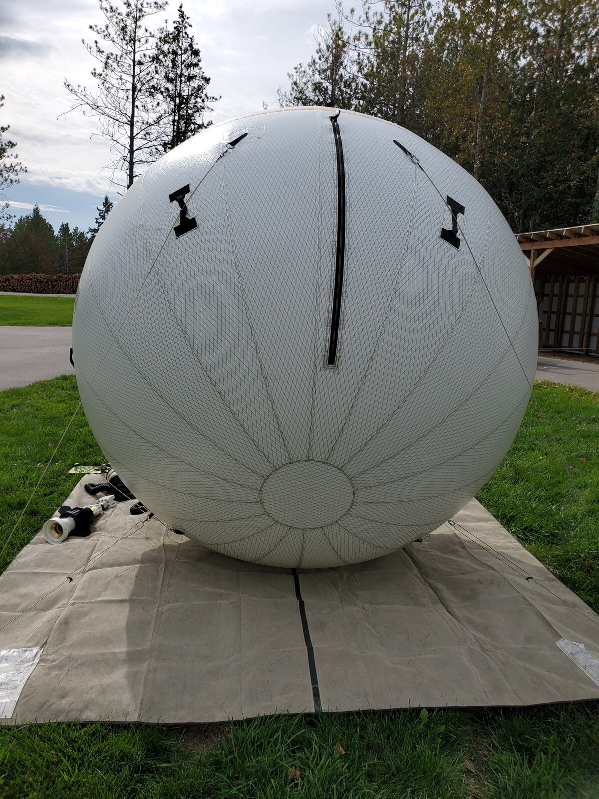 CUBIC GATR 2.4m Inflatable Ku & C Band Satellite Antenna VSAT Satcom ...