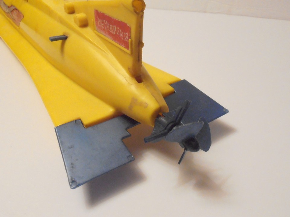 Remco 16" Toy *SEAVIEW SUBMARINE* VOYAGE TO THE BOTTOM OF THE SEA #1 | eBay