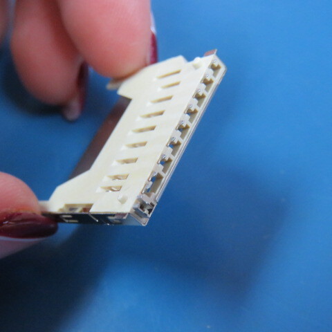 FCI 10026206-002LF per Lot CONN. SMT SD/MMC 9CONT. Card Presence for ...