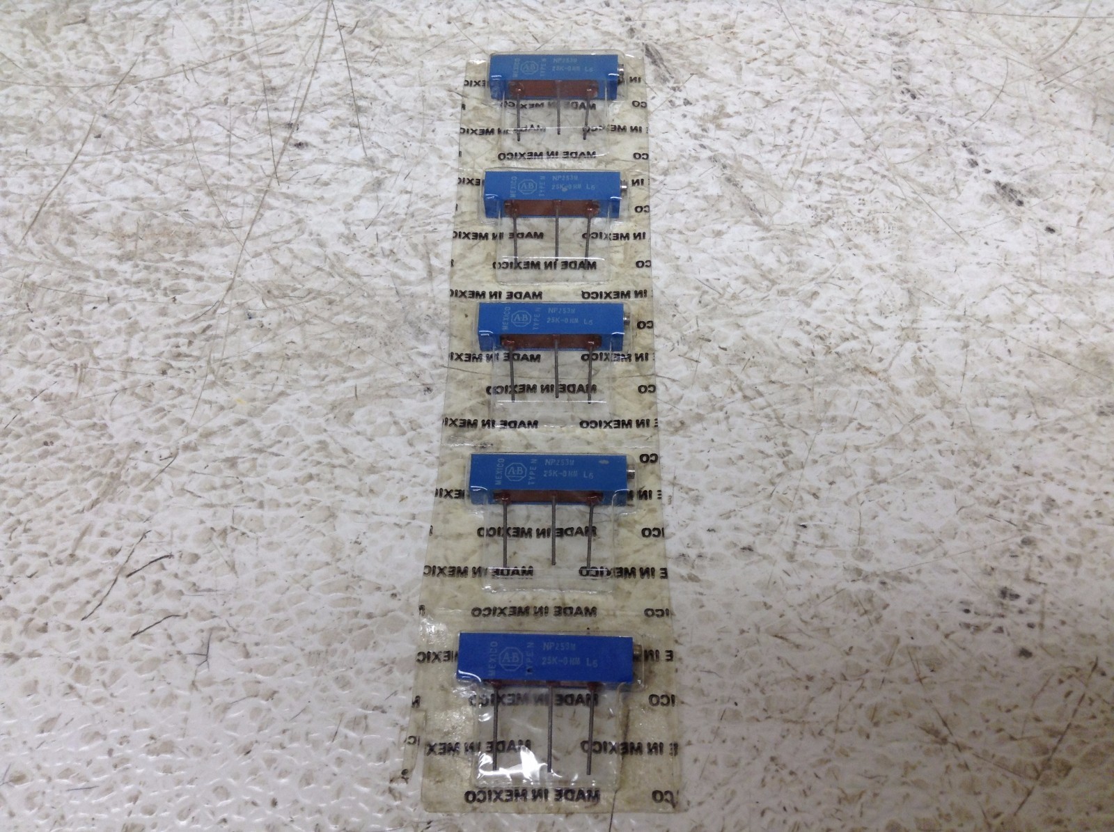 Allen Bradley NP253M 25K Ohm L6 Resistor Type N Lot of 5 New | eBay