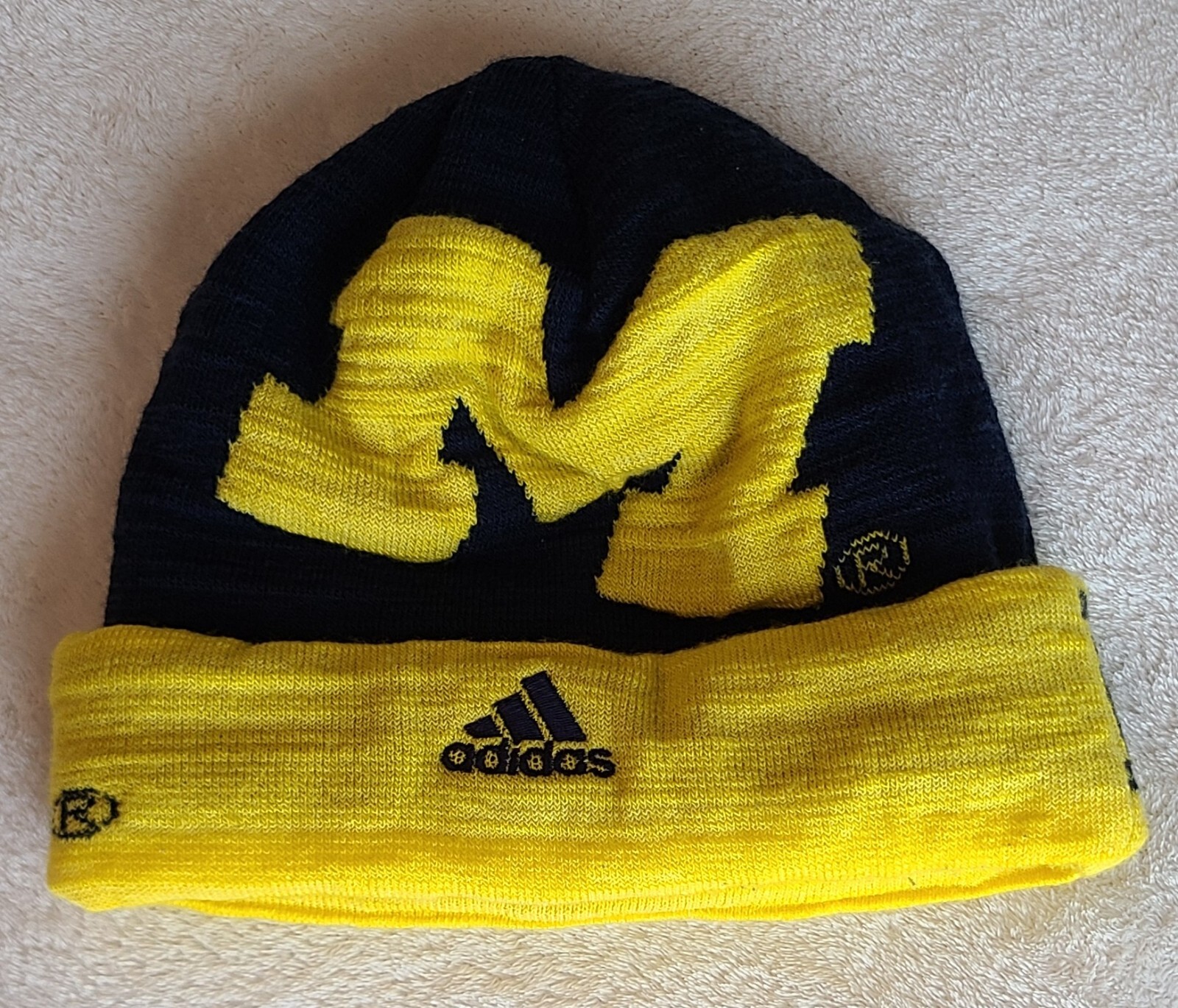 Adidas University of Michigan Wolverines Cuffed Beanie Winter Hat | eBay