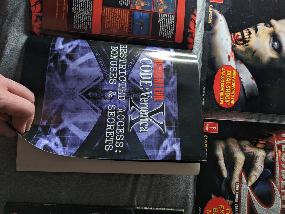 Resident Evil Prima Guide Ultimate Collection | Strategy Guide PS1 PS2 ...
