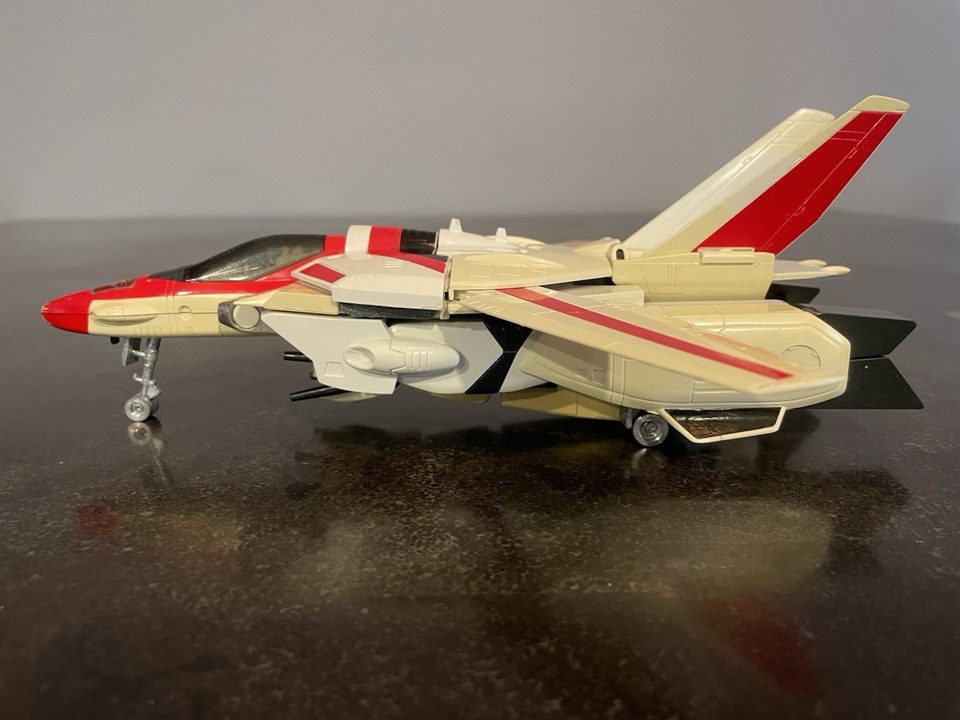 Transformers G1 Autobot Air Commander Jetfire Macross Jet Hasbro Takara ...