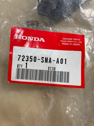 HONDA Genuine 72350-SNA-A01 front left door weatherstrip rubber seal ...