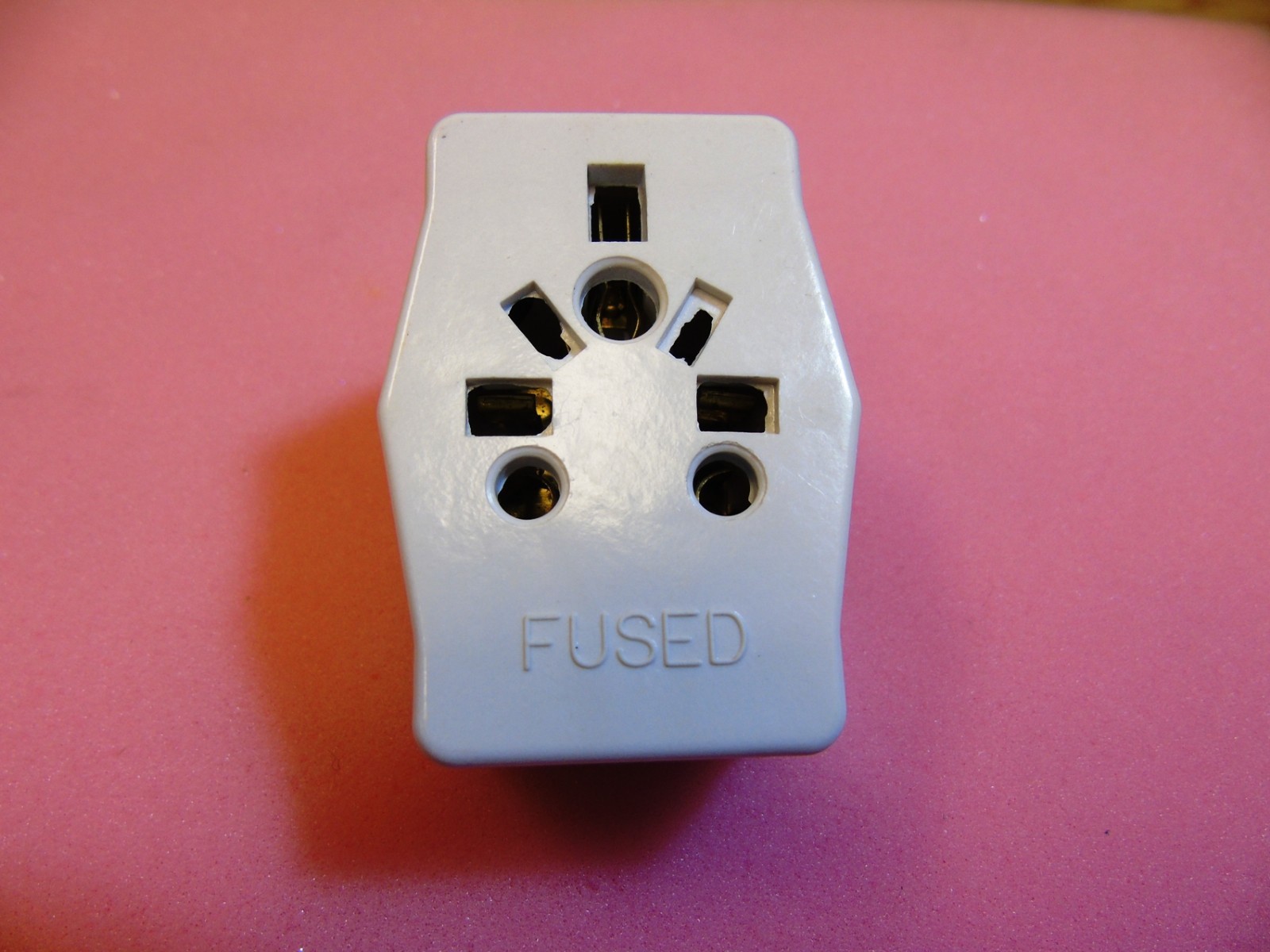 Chinese Fused 13AMP 250V Socket Multplug Adaptor | eBay