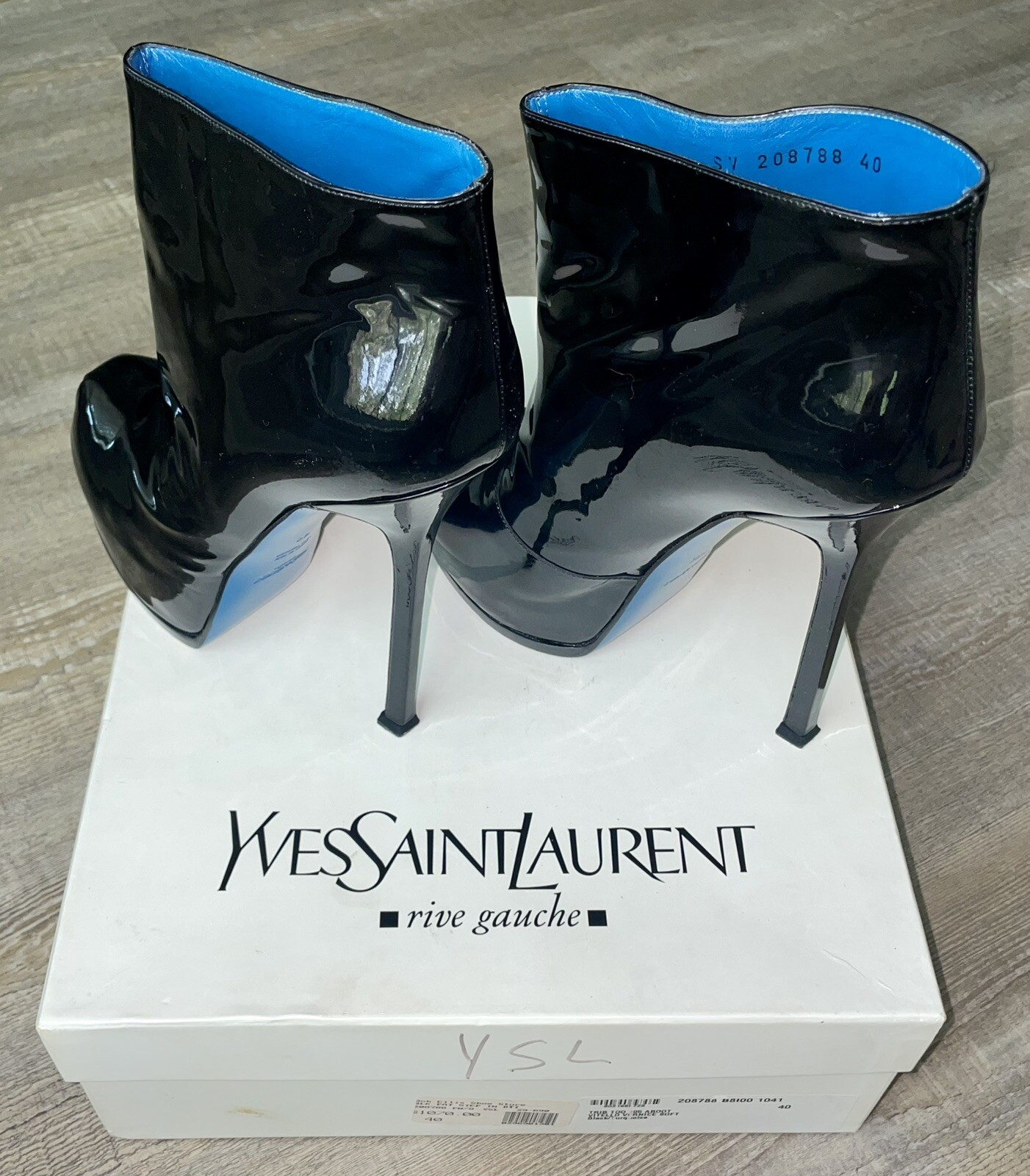 Yves Saint Laurent Limited Edition Tribute Ankle Boot… - Gem