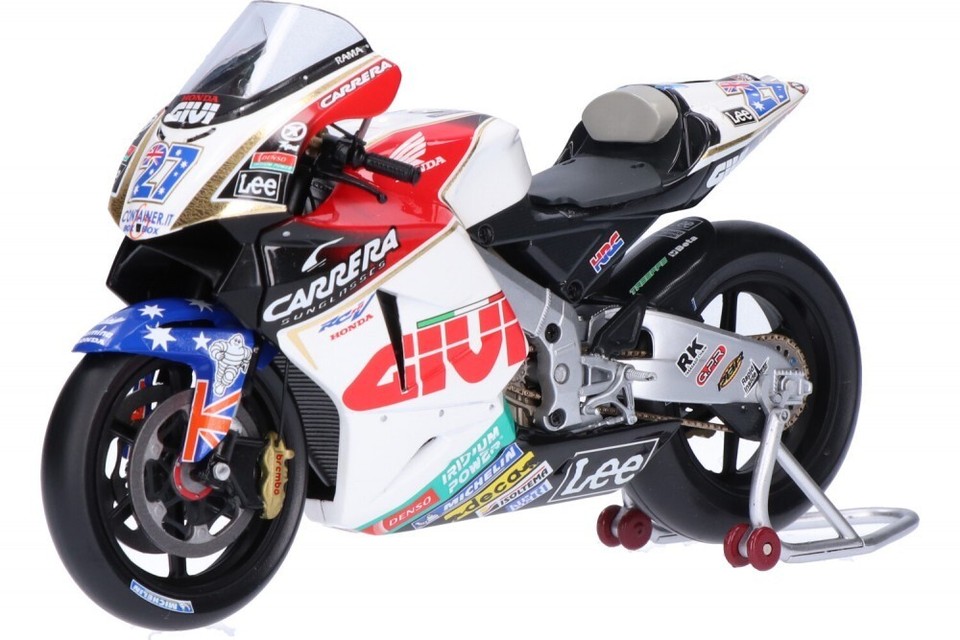 Award Winner Built TAMIYA 1/12 LCR Honda RC211V '06 MotoGP Team LCR ...