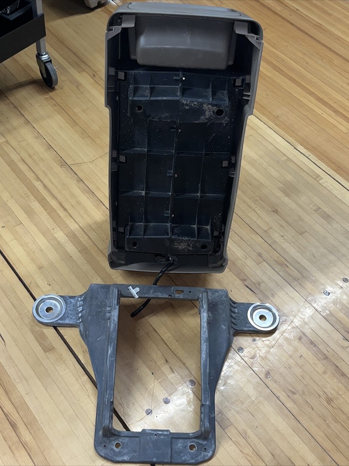 04-08 Ford F-150 Center Console Lid Assembly OEM Two Tone Gray W/base ...