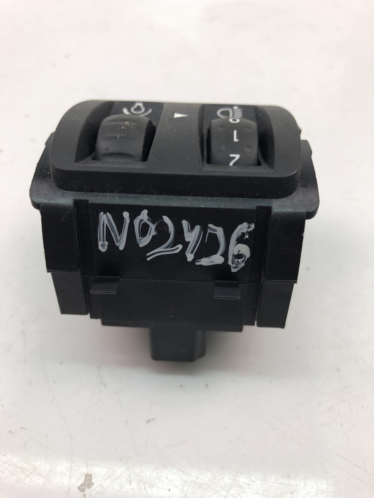 NO2426 RENAULT Headlight Switch Control Unit 251900567R | eBay UK