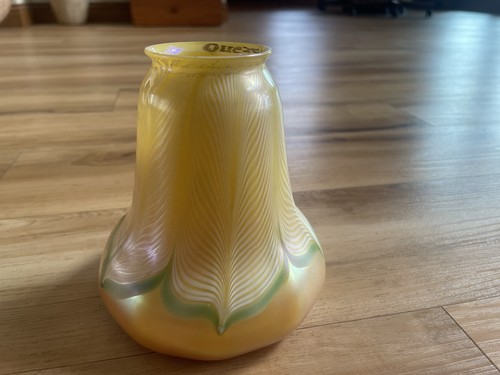 Signed QUEZEL ART GLASS Gold Green Iridescent Pulled Feather Light ...