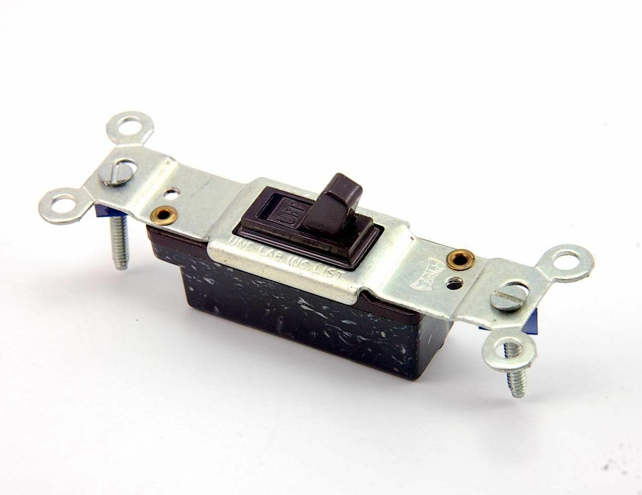 EAGLE Electric 9-734 Brown Toggle Switch SPST 15A 120VAC. Package of 10 ...