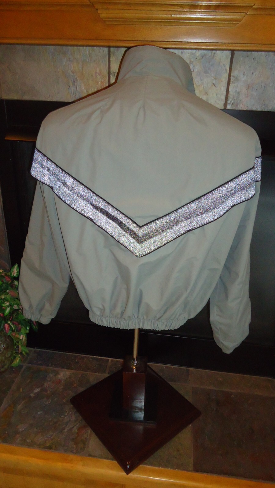 VINTAGE ARMY PHYSICAL FITNESS UNIFORM GRAY NYLON ZIP … - Gem