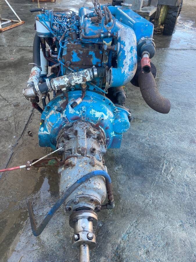 Perkins 6 Cylinder Marine Engine Range4 135 HP inline 6 cylinders | eBay