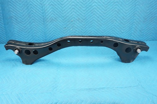 Lexus LX470 Front Suspension Support 48680-60010 1998-2007 OEM | eBay