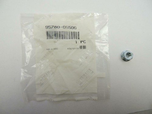 95780-06500 NOS Yamaha Flange Nut VMX1200P XV1600A XV250P XVS1100AN ...