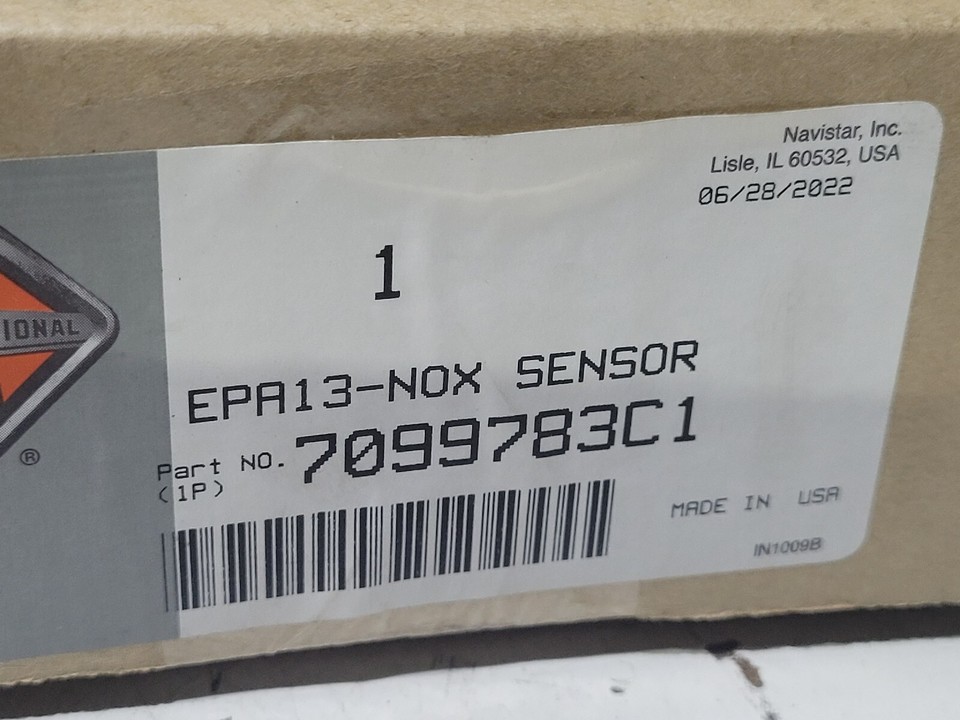 International Genuine OEM Nox Sensor 12 Volt 7099783C1 | eBay