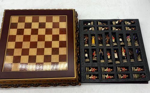 COLLECTABLE Battle of Waterloo Chess Set & Board | eBay