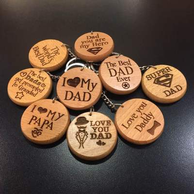 Dad Father Wooden Keyring Keychain Gifts - Engraved with heartfelt ...