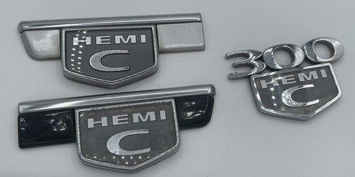 Chrysler 300 Hemi C Right Left Rear Silver Grey Black Emblem Badge Logo ...