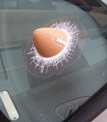 FOOTBALL BROKEN WINDOW GAG novelty joke ball trick gags PRATICIAL JOKES ...