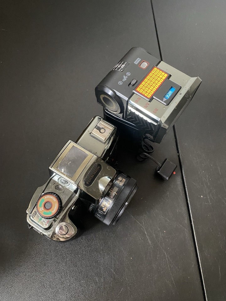 Panavision 35mm SLR camera With Flash Focus Free Motor Drive - Untested ...