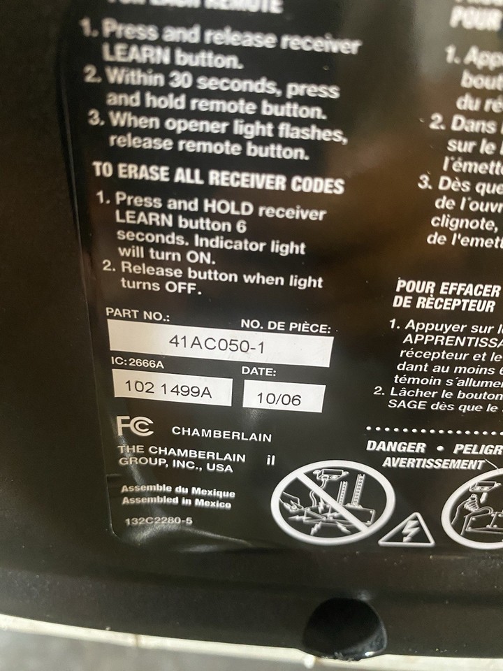 Liftmaster Chamberlain 1/2 Hp Chain Drive Garage Door Opener Model 3255 ...