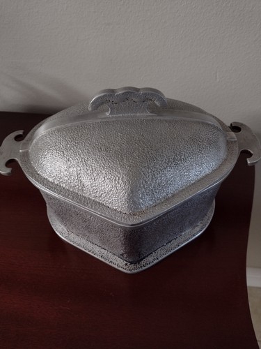 VINTAGE GUARDIAN ALUMINUM ROASTER/PAN WITH LID HEART SHAPED | eBay
