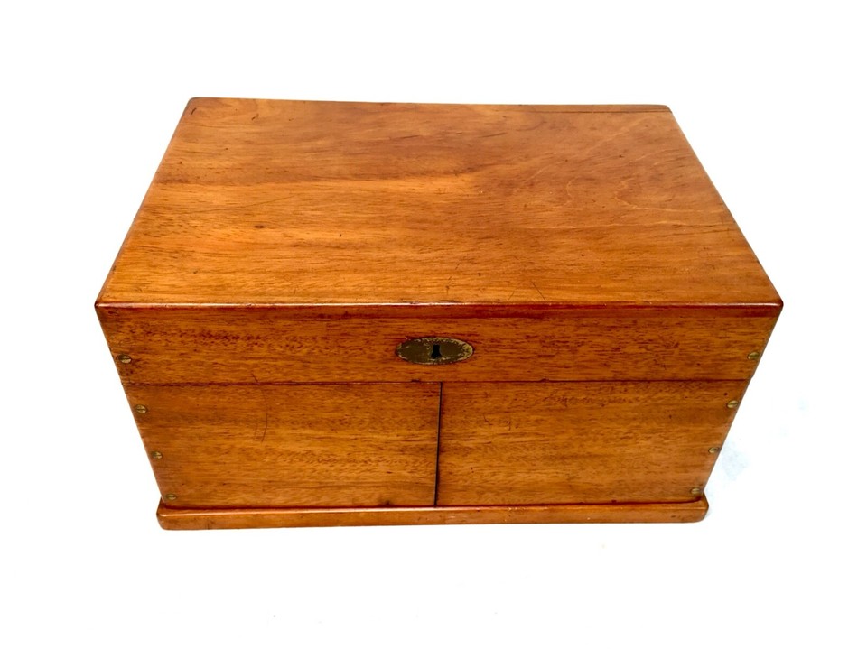 Antique 19th Century Victorian Games Compendium Box / Wooden Cabinet c ...